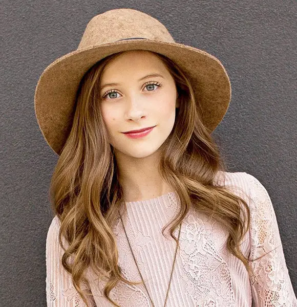 DWTS Star Elliana Walmsley Bio: Birthday, Height, Parents, School, Net ...