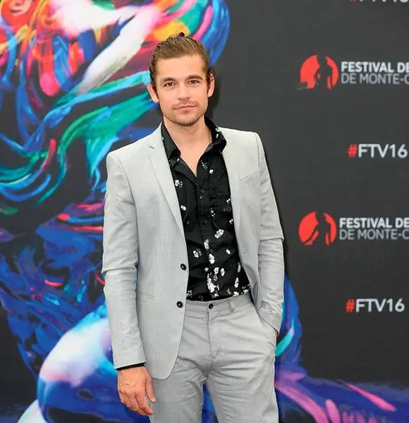 Jason Ralph Wife, Wedding, Dating, Height, Bio, Age