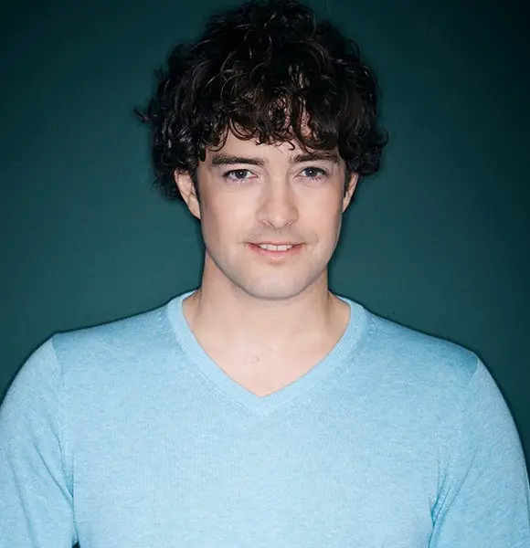 Lee Mead Age, Married, Girlfriend, Daughter, Net Worth, Tour