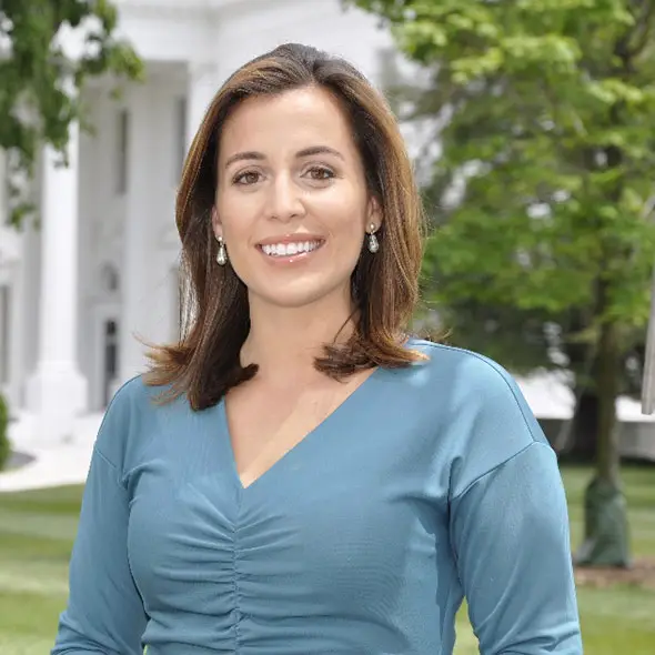 Engaged in 2010, Why Has Hallie Jackson Kept Her Married Life a Secret ...