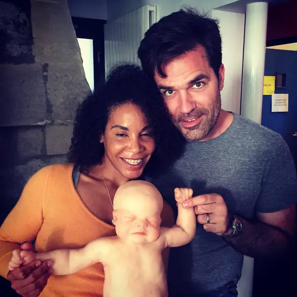 Stand-Up Comedian Rob Delaney's Wife: Funniest Person For Him. Meet the ...