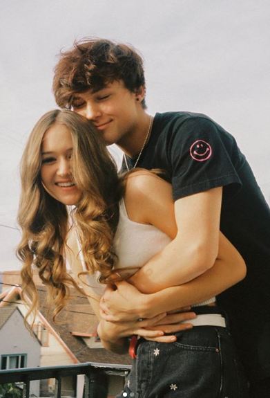 Riley Lewis Age, Dating, Parents, Siblings, Height