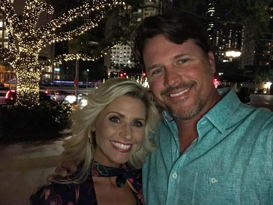 Scott Martin, 43, A Married Man; Glimpse On Family Moments